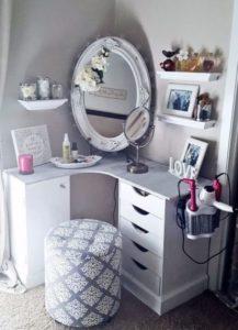 Vintage Vanity History: How It Became The Modern Makeup Table